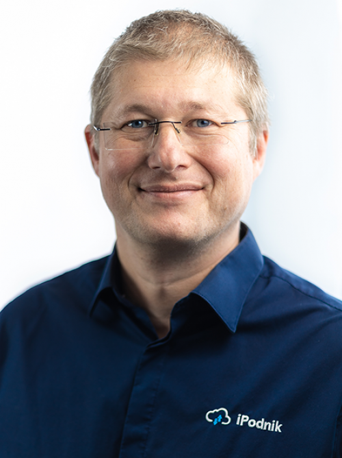 Spolupracujte, komunikujte, sdílejte. Bezpečně v cloudu. - iPodnik cloud s.r.o.